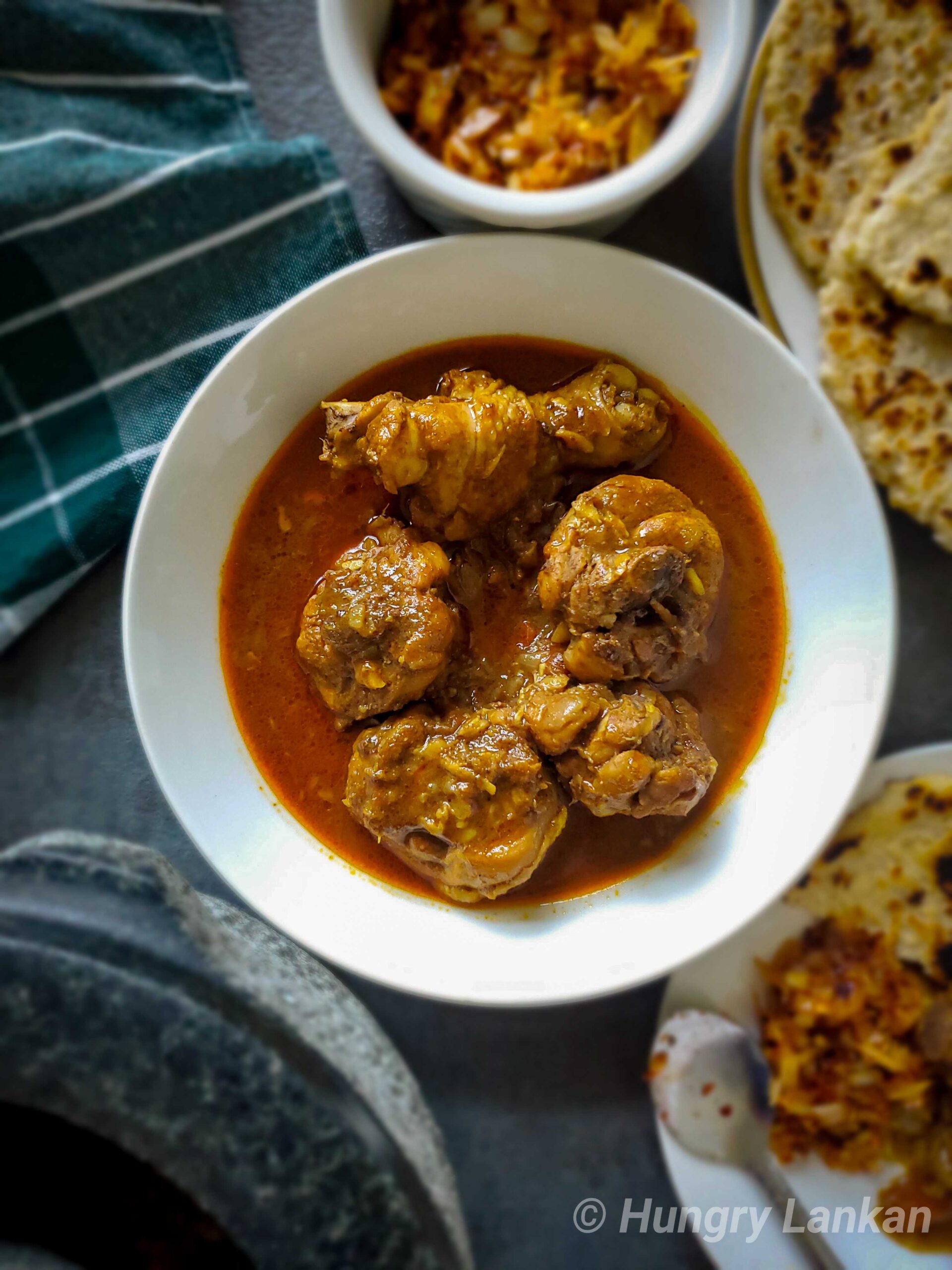 Sri Lankan Red Chicken Curry (Spicy) - Hungry Lankan