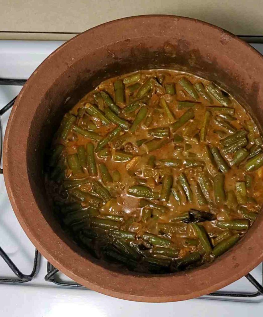 Sri Lankan Green Bean Curry - Hungry Lankan