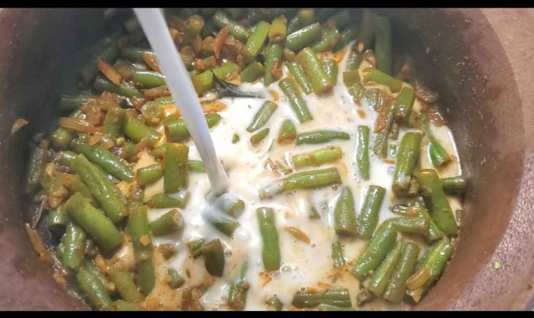 Sri Lankan Green Bean Curry - Hungry Lankan