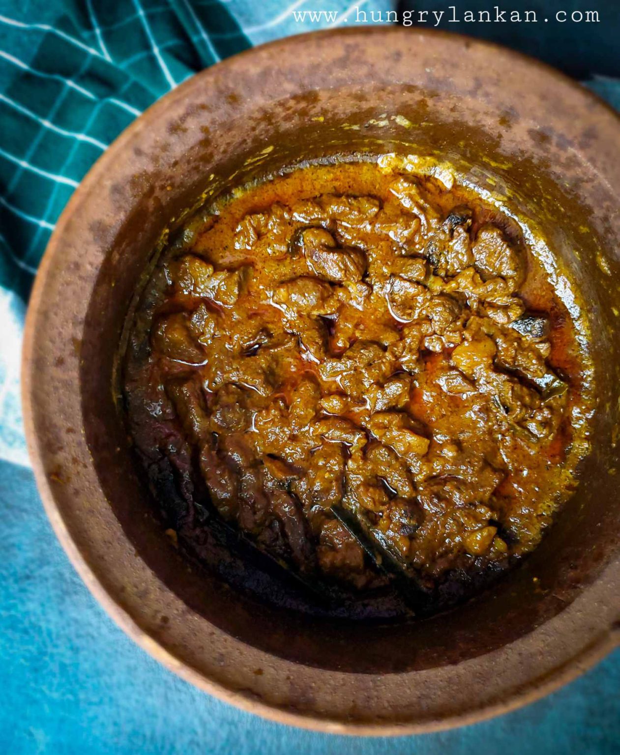 Sri Lankan Beef Curry - Hungry Lankan