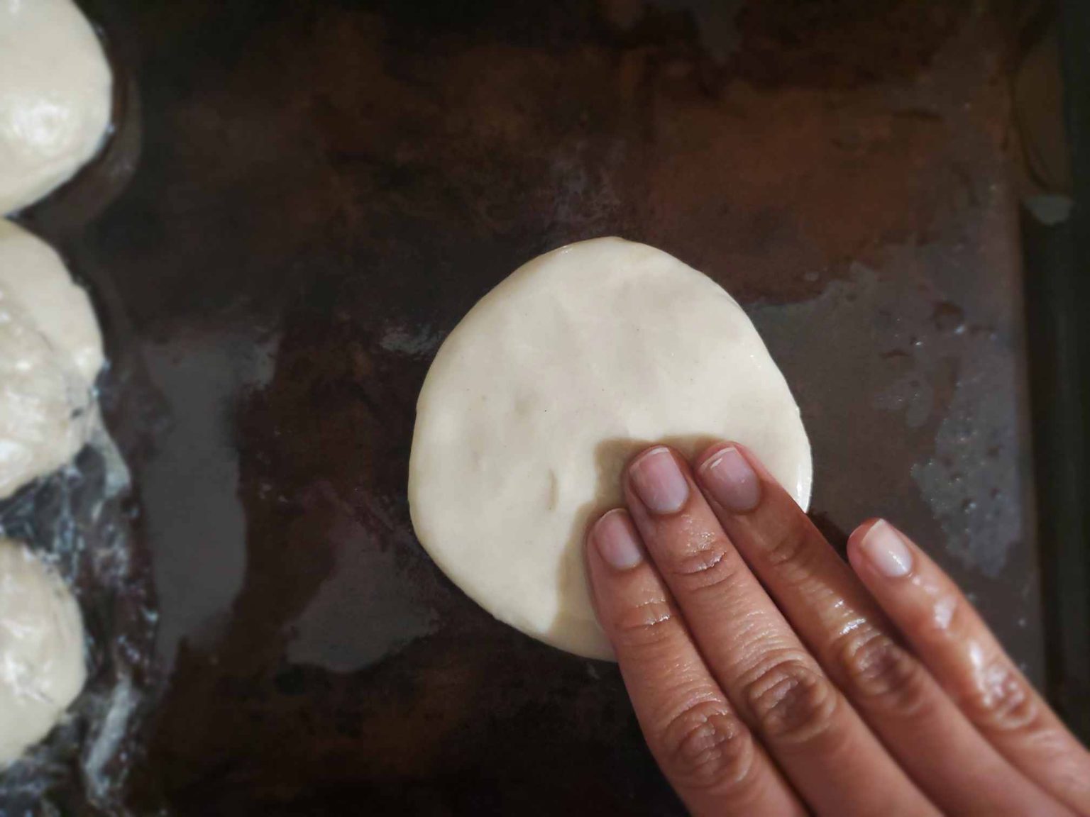 Sri Lankan Vegetable Roti (Elawalu Roti) - Hungry Lankan