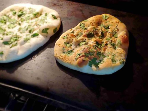 Easy Buttery Garlic Naan - Hungry Lankan